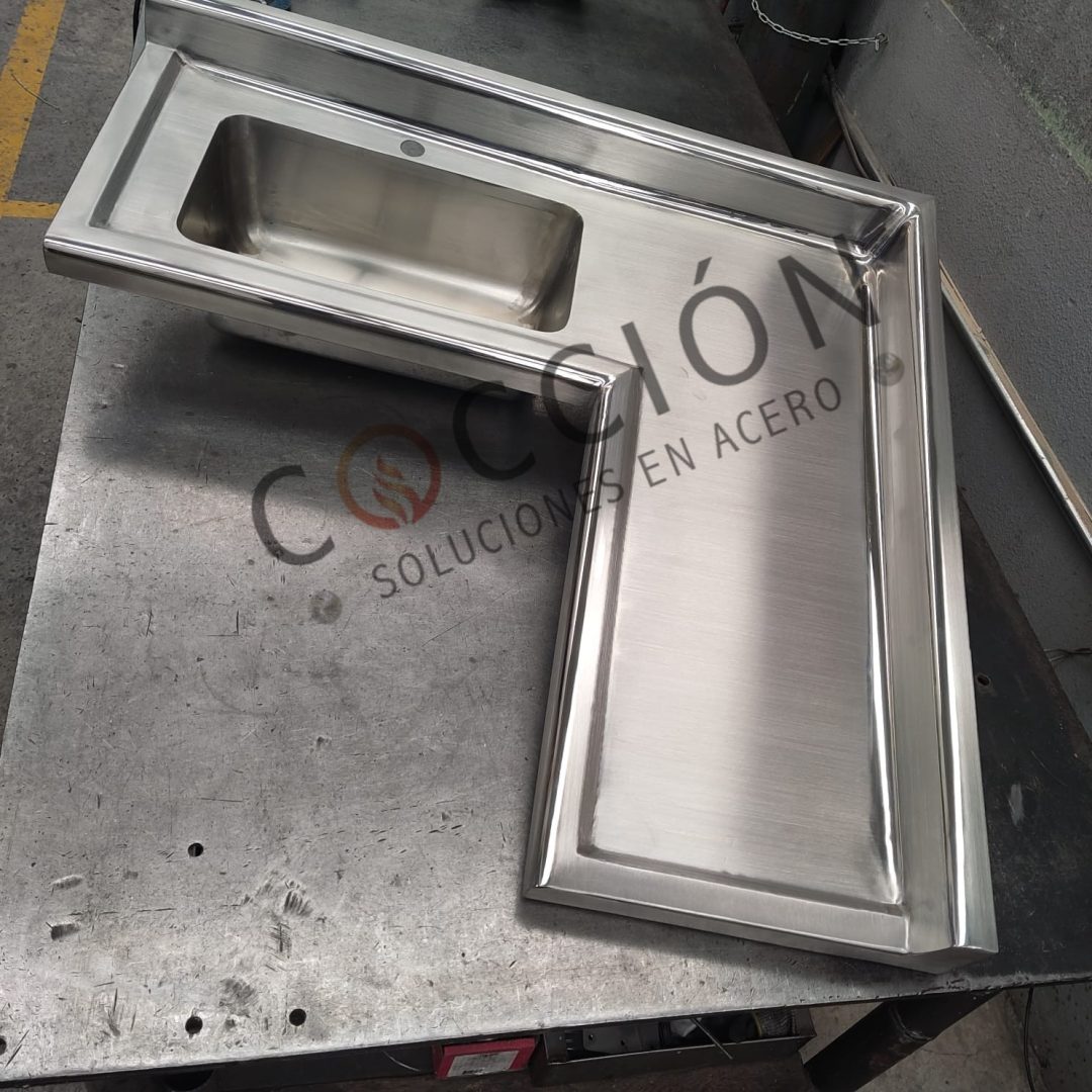 mesón acero inoxidable Mesones en acero inoxidable